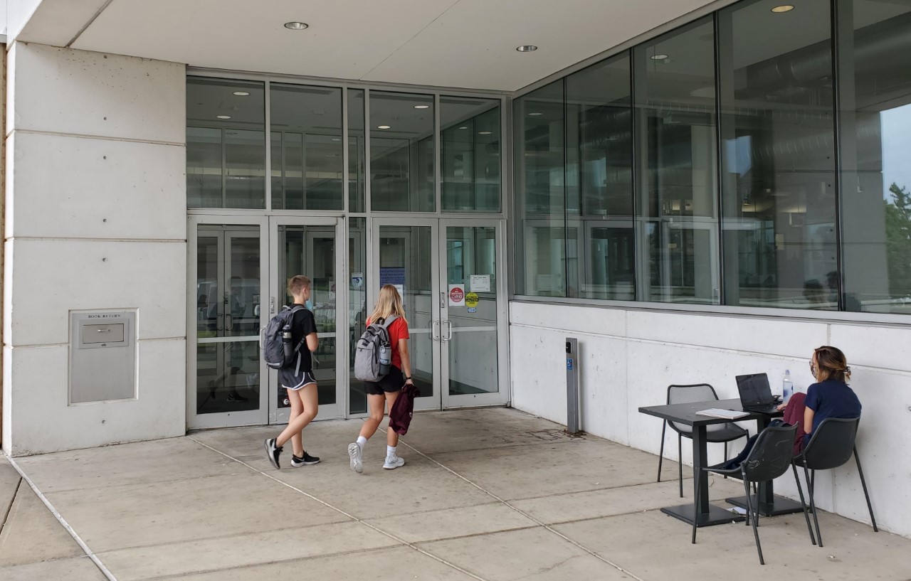 Meyer Library Gate Counts Begin to Rebound - Library Notes