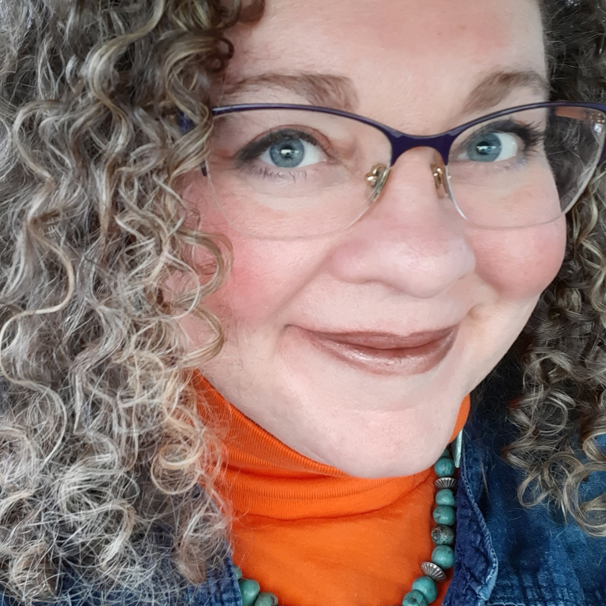 STAFF SPOTLIGHT: Lisa McEowen - Library Notes